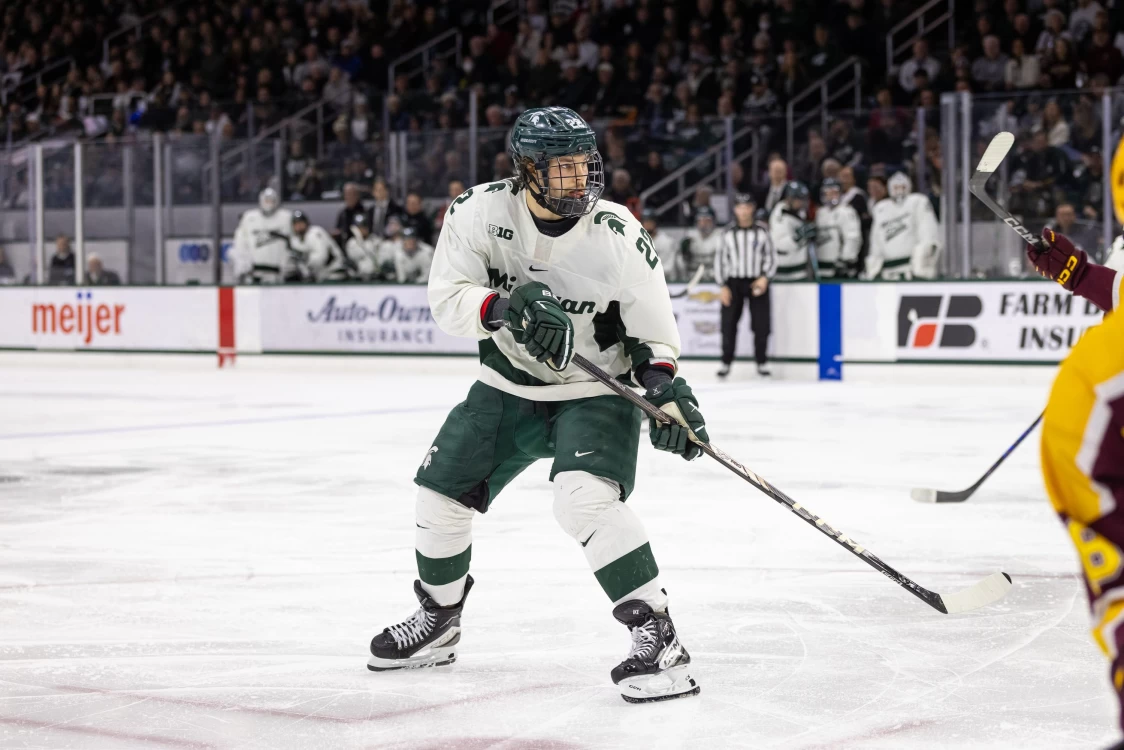 NCAA Stock Watch: Isaac Howard has gone supernova for Michigan State